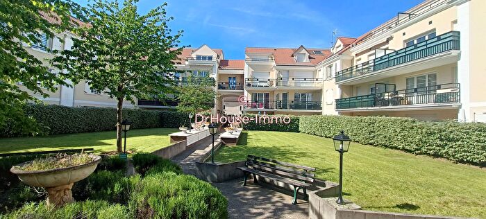 Appartement 3 pièces à vendre - Trappes, Centre-ville, Jaurès, Gare