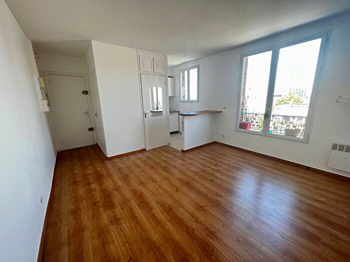 Clichy, République, Victor Hugo : Appartement 1 pièce à louer