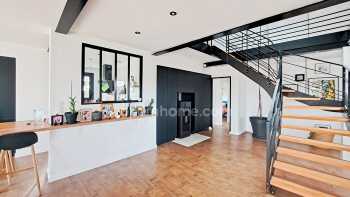 Maison à vendre - Peyrehorade - 7 pièces - 3 chambres