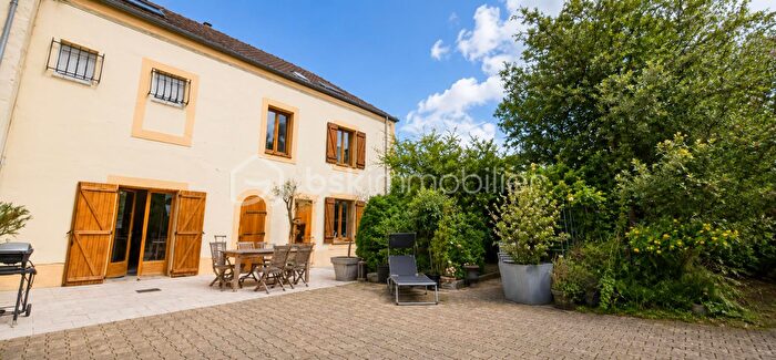 Mennecy, Centre-ville, Gare, Châtries, Château, Bel-Air - Maison 5 pièces à vendre