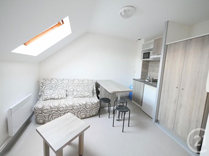 Appartement à louer - Guéret, Centre-ville, La Rodde, Champegaud - 1 pièce