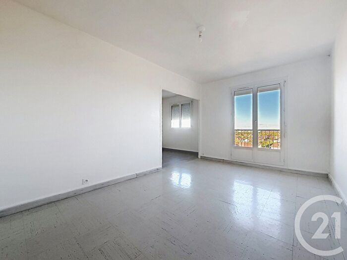 Appartement 3 pièces à La Chapelle-Saint-Luc, Chantereigne, Montvilliers, à vendre