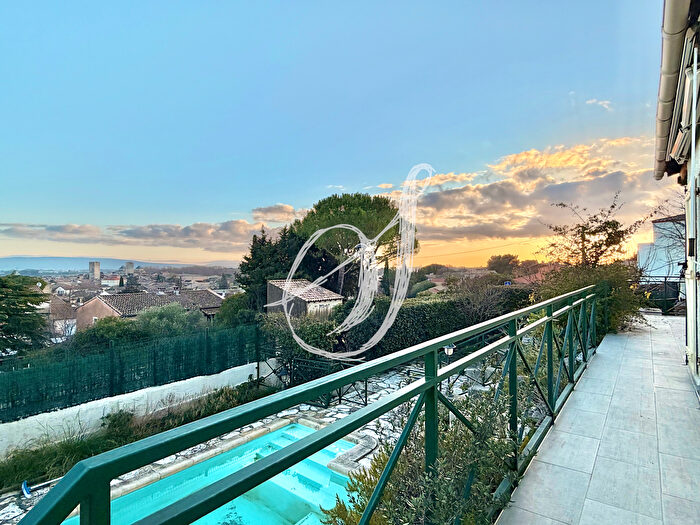 Maison à vendre - Pignan - 5 pièces - 4 chambres