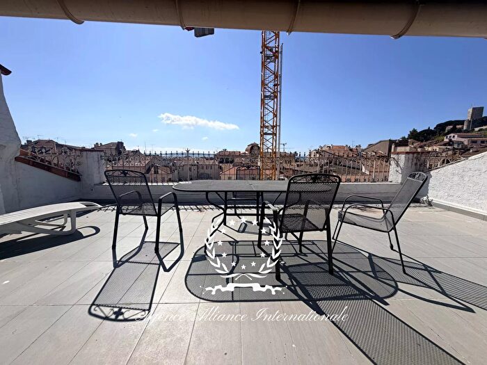 Appartement 5 pièces à Cannes, Suquet, à vendre