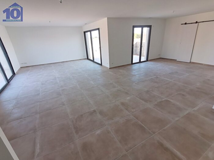 Maisons à vendre et appartements à louer - 1