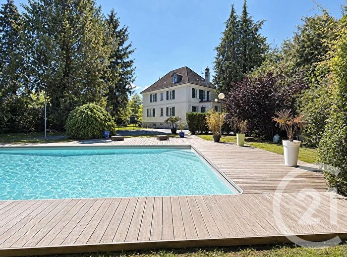 Maison 9 pièces à vendre à Montbéliard