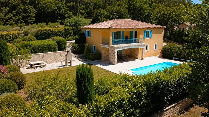 Besse-sur-Issole : Maison 6 pièces à vendre