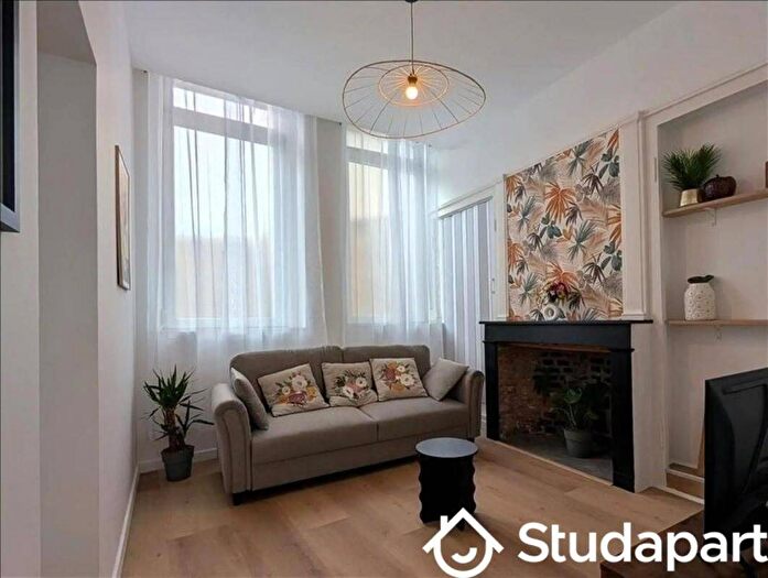 Place Carnot, Douai : Appartement 1 pièce à louer