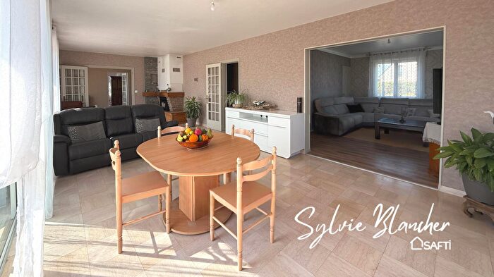 Maison à vendre - Évrecy - 9 pièces - 6 chambres