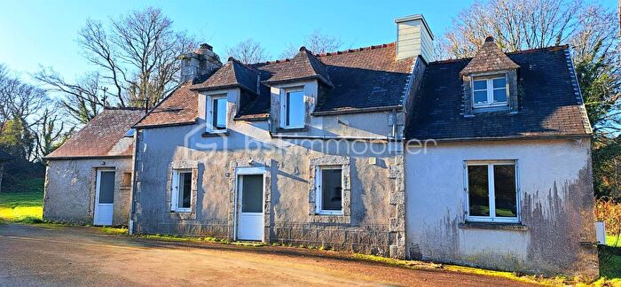 Maison à vendre - Brennilis - 5 pièces - 4 chambres