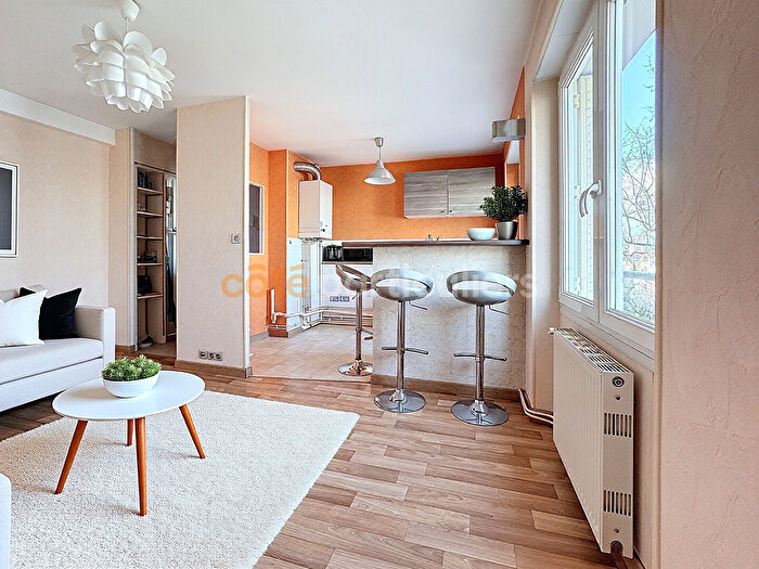 Appartement à vendre - Dijon, Bourroches - 2 pièces - 1 chambre