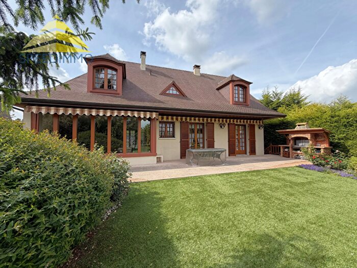 Mandres-les-Roses - Maison 7 pièces à vendre
