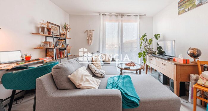 Appartement à vendre - Gerzat - 2 pièces - 1 chambre