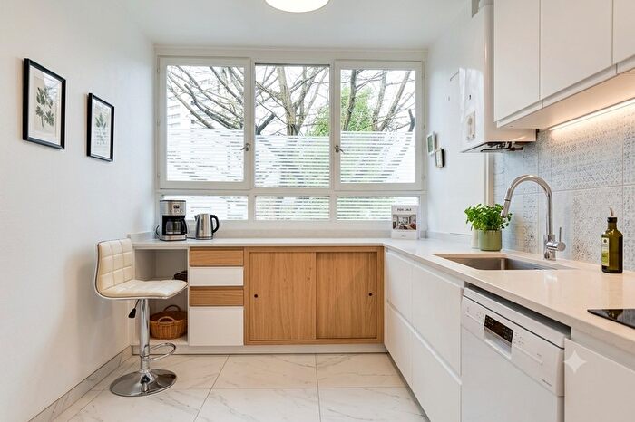 Appartement 5 pièces à vendre à Saint-Herblain, Nord
