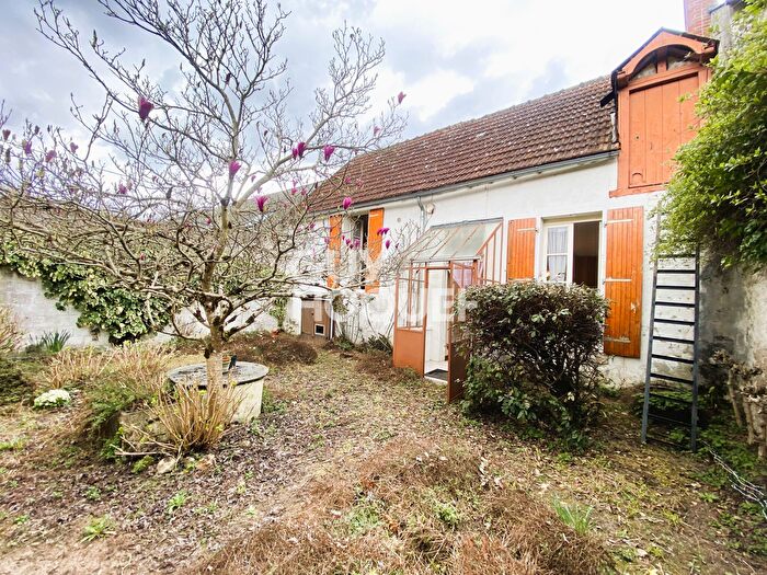 Maison à vendre - Saint-Jean-de-Braye, Est - 2 pièces - 1 chambre