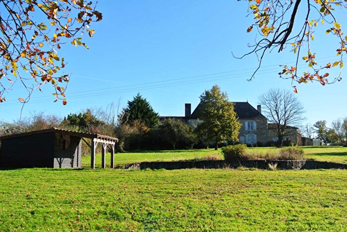 Maison 7 pièces à vendre à L'Isle-Jourdain