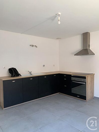 Appartement à louer - Bédarieux - 3 pièces - 3 chambres