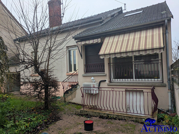 Maison 6 pièces à Auxerre, à vendre