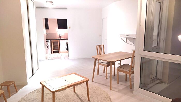 Appartement à louer - Montigny-le-Bretonneux - 2 pièces - 1 chambre