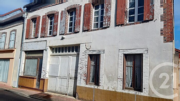 Maison à vendre - La Ferté-Loupière - 6 pièces - 4 chambres