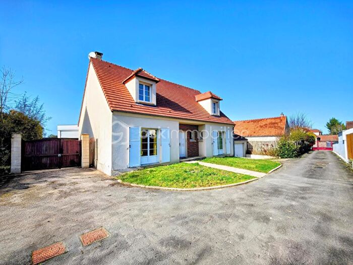 Maison à vendre - Jouars-Pontchartrain - 6 pièces - 4 chambres