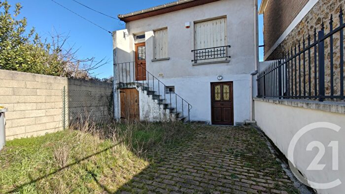 Maison à vendre - Chatou, Ouest - 5 pièces - 2 chambres
