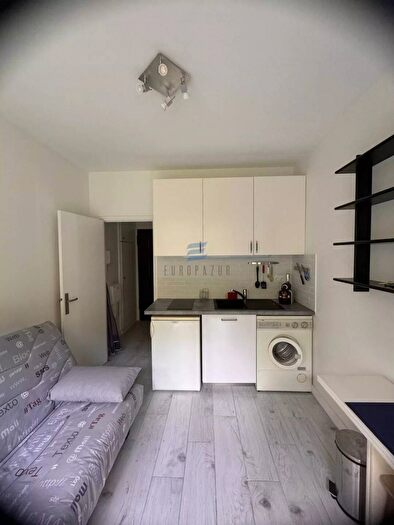 Appartement à louer - Mont Boron, Nice - 1 pièce - 1 chambre