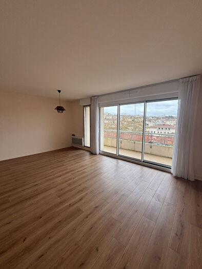 Appartement à louer - Auch, Faubourgs - 4 pièces - 3 chambres