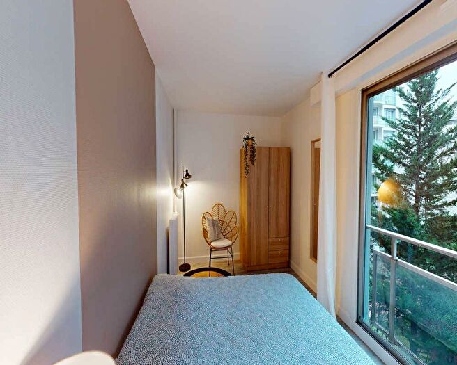 Appartement à louer - Manin-Jaurès, Paris ème arrondissement - 4 pièces - 5 chambres