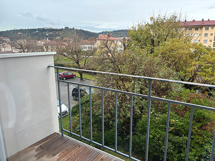 Appartement à louer - Sainte-Colombe - 3 pièces - 2 chambres