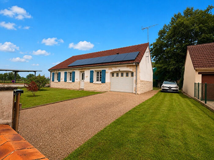 Roézé-sur-Sarthe - Maison 4 pièces à vendre