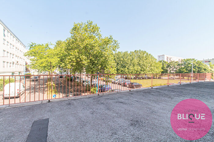 Appartement à vendre - Vand uvre-lès-Nancy, Centre-ville, Vandoeuvre Nations - 5 pièces - 3 chambres