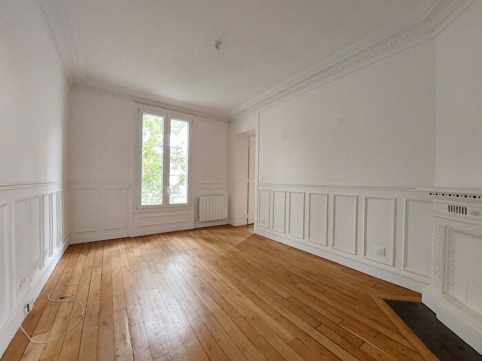 Cambronne-Garibaldi, Paris 15ème arrondissement : Appartement 2 pièces à louer