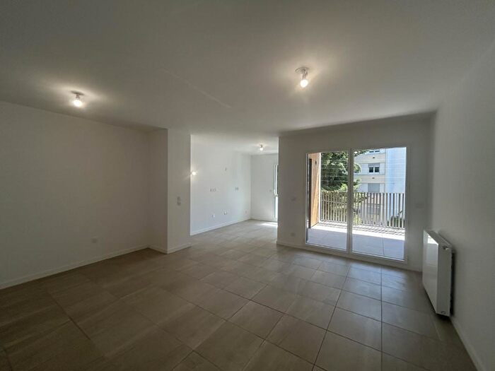 Tassin-la-Demi-Lune, L'Horloge : Appartement 3 pièces à louer