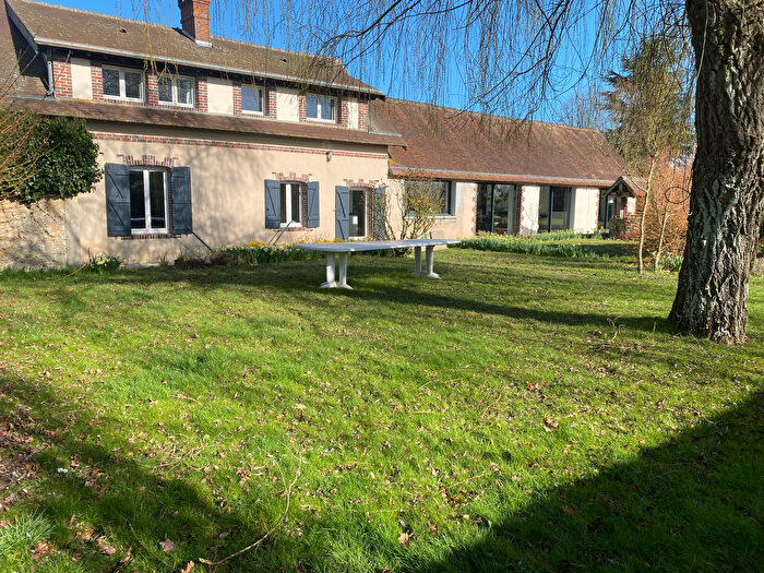 Maison 6 pièces à Houdan, à vendre