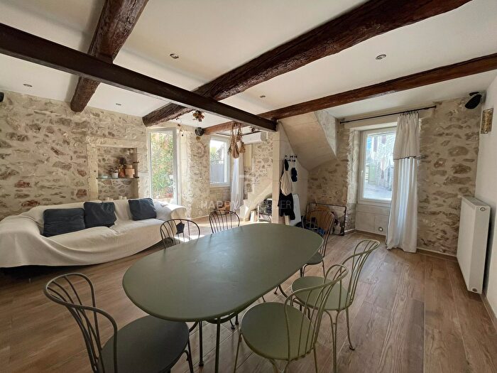 Maison 4 pièces à Mouriès, à vendre