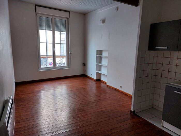 Appartement à louer - Centre Ville, Reims - 1 pièce