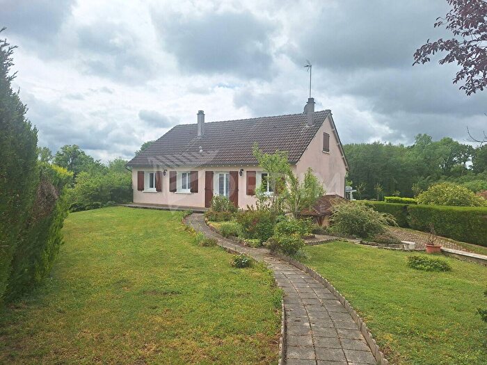 Maison 5 pièces à Toucy, à louer