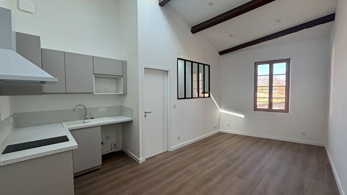 Appartement à louer - Saint-Thibéry - 2 pièces - 1 chambre