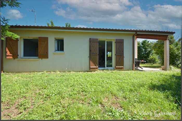 Saint-Seurin-sur-lIsle : Maison 5 pièces à vendre