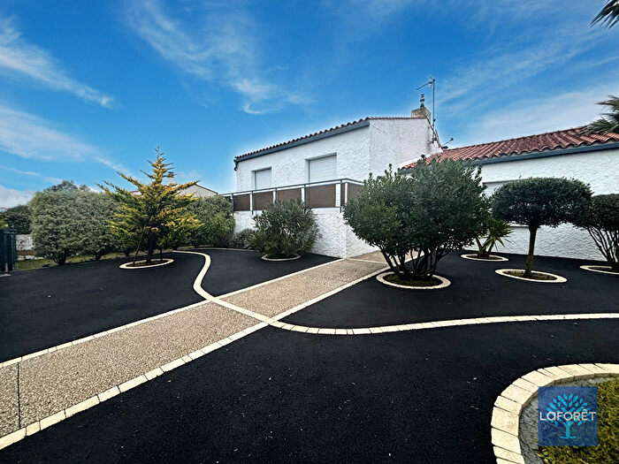 Maison à vendre - Château-dOlonne, Les Soulardières, Mairie - 5 pièces - 3 chambres