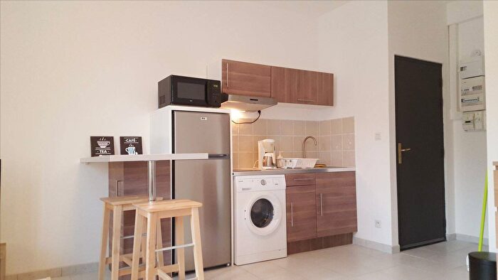Ouest, Saint-Paul-Trois-Châteaux - Appartement 1 pièce à louer