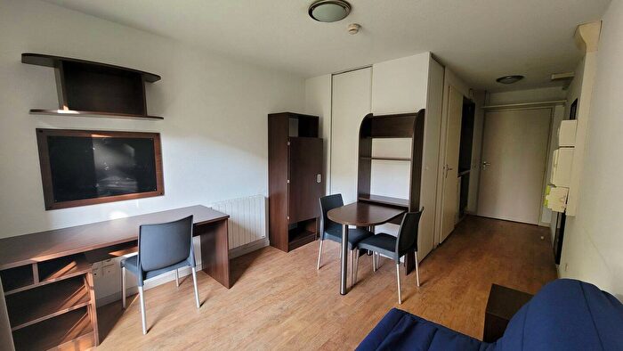 Appartement à louer - Gratte Ciel, Villeurbanne - 1 pièce