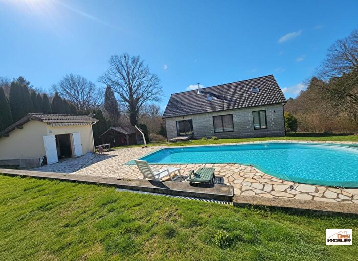 Maison à vendre - Sauviat-sur-Vige - 6 pièces - 5 chambres