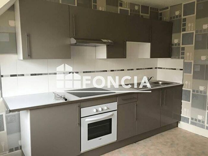 Appartement à louer - Gare Nord et Ouest, Charleville-Mézières - 2 pièces - 1 chambre