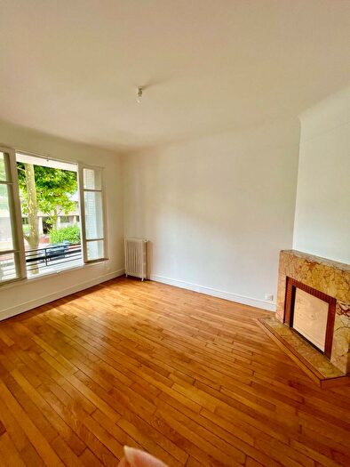 Appartement à louer - Franges du Bois de Vincennes, Charenton-le-Pont - 2 pièces - 1 chambre