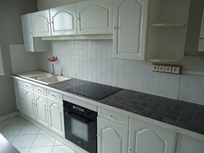 Appartement à louer - Nevers, Banlay - 4 pièces - 2 chambres