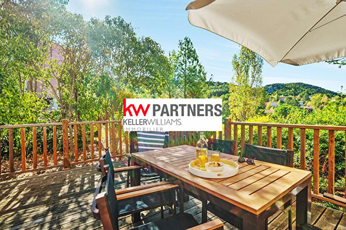 Appartement à vendre - Grospierres - 2 pièces - 1 chambre