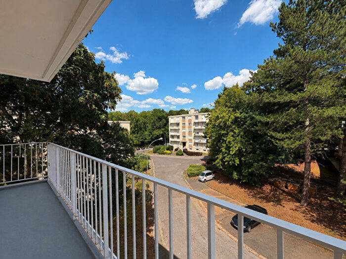 Senlis : Appartement 4 pièces à vendre