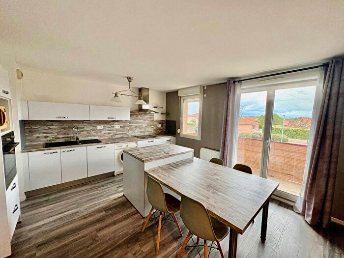 Appartement à louer - Centre, Riorges - 3 pièces - 2 chambres